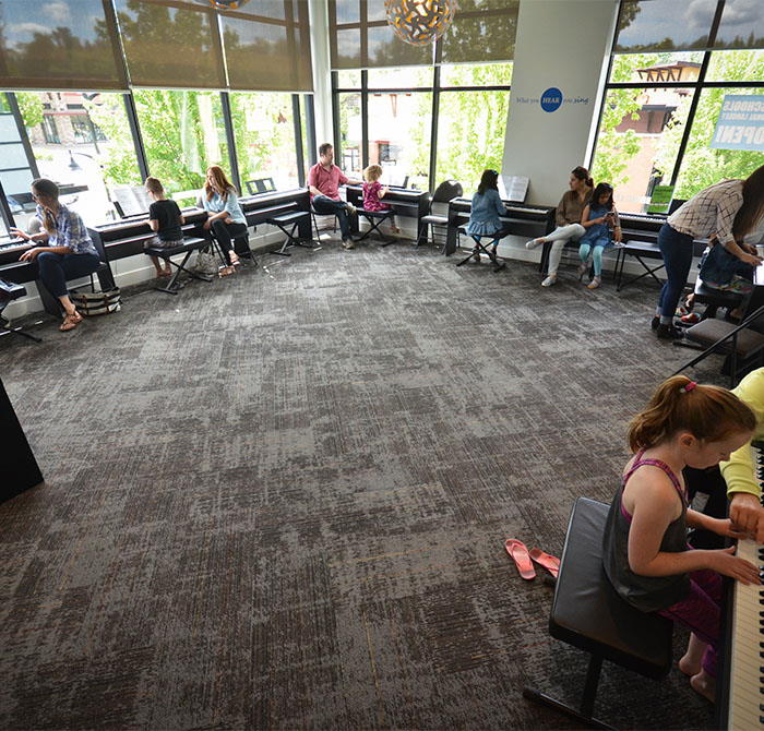 Why Choose Group Piano Lessons?